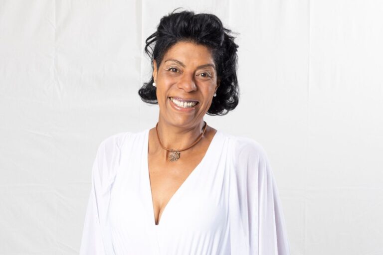 Márcia Fu é contratada pela Record - OFuxico