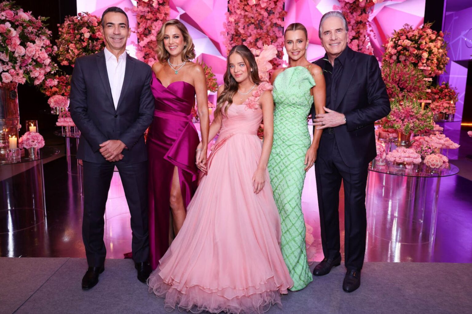 Veja imagens inéditas da festa de 15 anos de Rafa Justus - OFuxico