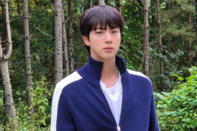 Coldplay mostra participação de Jin, do BTS, em turnê - OFuxico