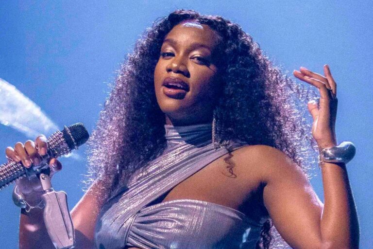 IZA pode seguir sozinha no amor e terá foco no trabalho em 2025 - OFuxico