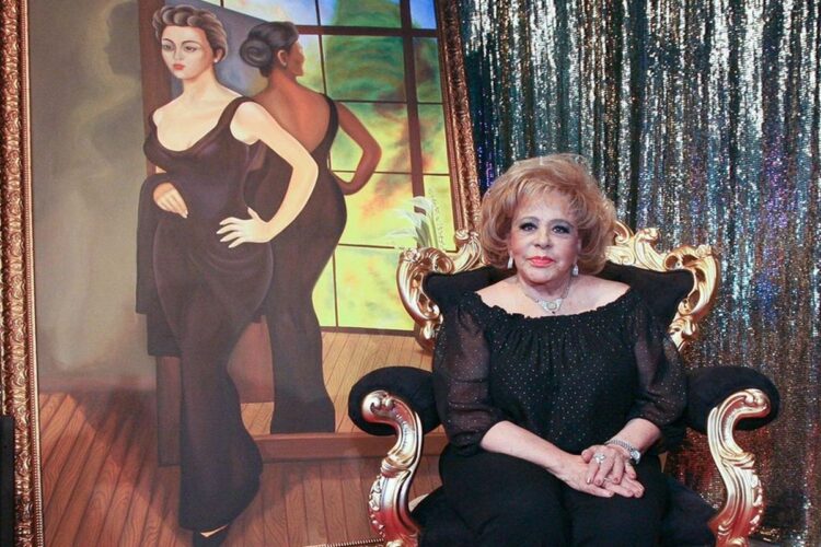 México se veste de luto pela morte da lendária atriz Silvia Pinal