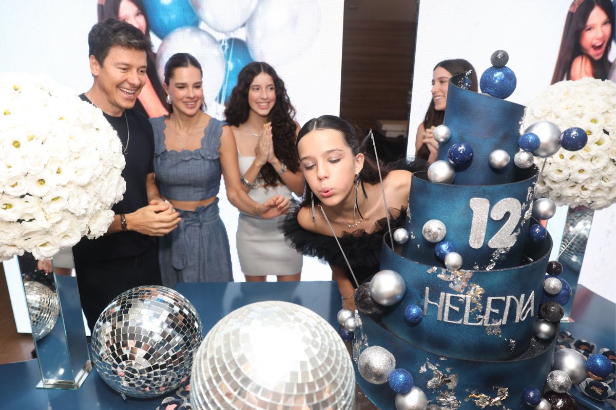 Rodrigo Faro e Vera Viel comemoram os 12 anos da filha Helena - OFuxico