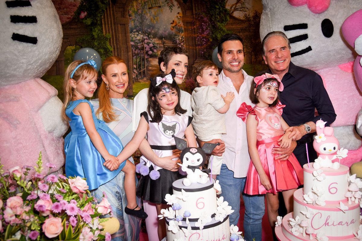 Vicky Justus e Manu Tralli se divertem em festa - OFuxico