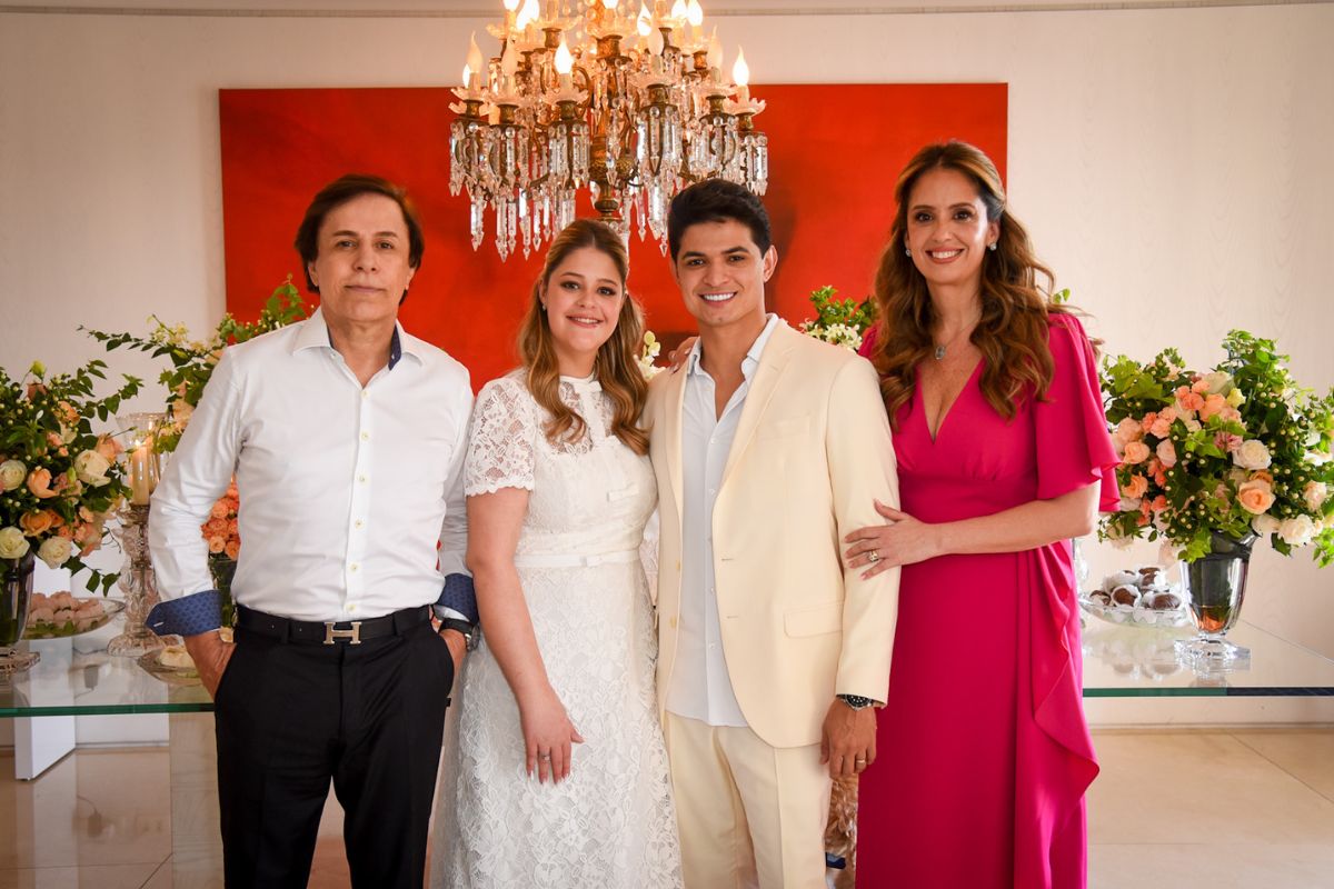 Maria Cavalcante e Cristiano Deyvid oficializam casamento no civil ...