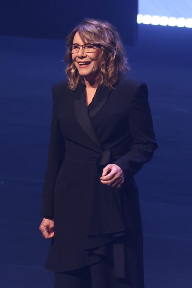 Prêmio Shell de Teatro consagra Mel Lisboa e Debora Falabella