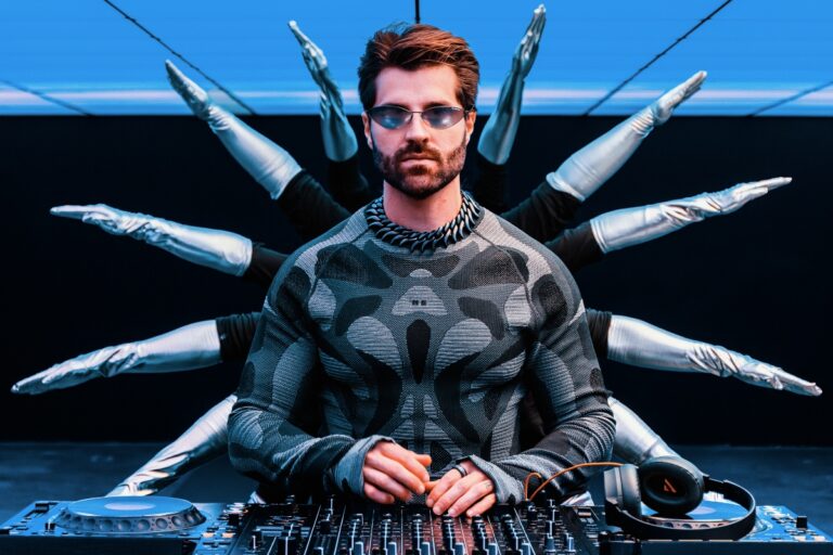 Alok faz história no Coachella com show revolucionário