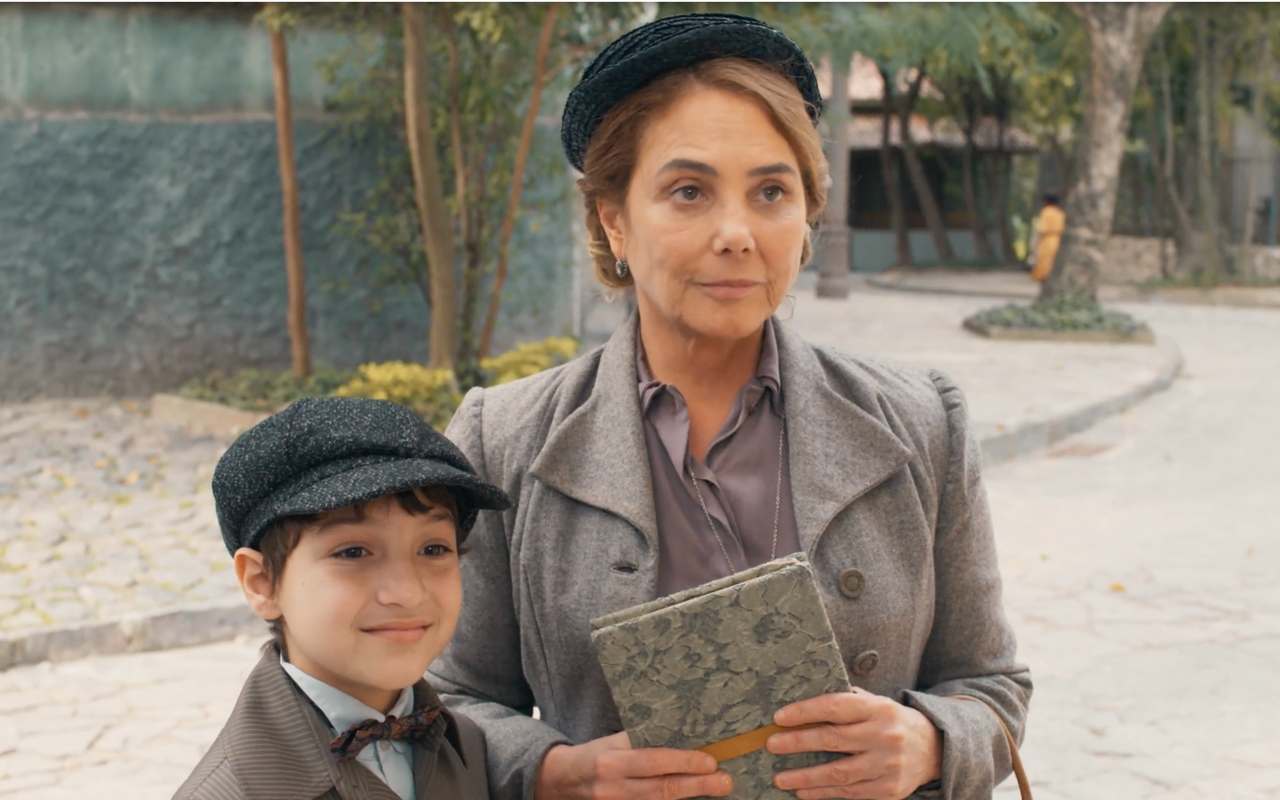 Resumo dos capítulos de Êta Mundo Melhor de 21/07a 07/08- OFuxico