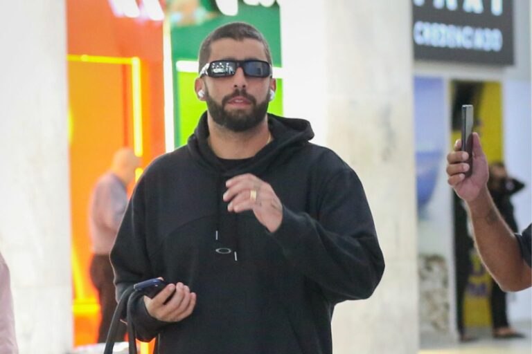 Pedro Scooby enfrenta perrengue em viagem em família - OFuxico
