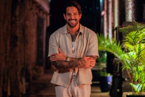 Felipe Pezzoni anuncia saída da Banda Eva após 14 anos